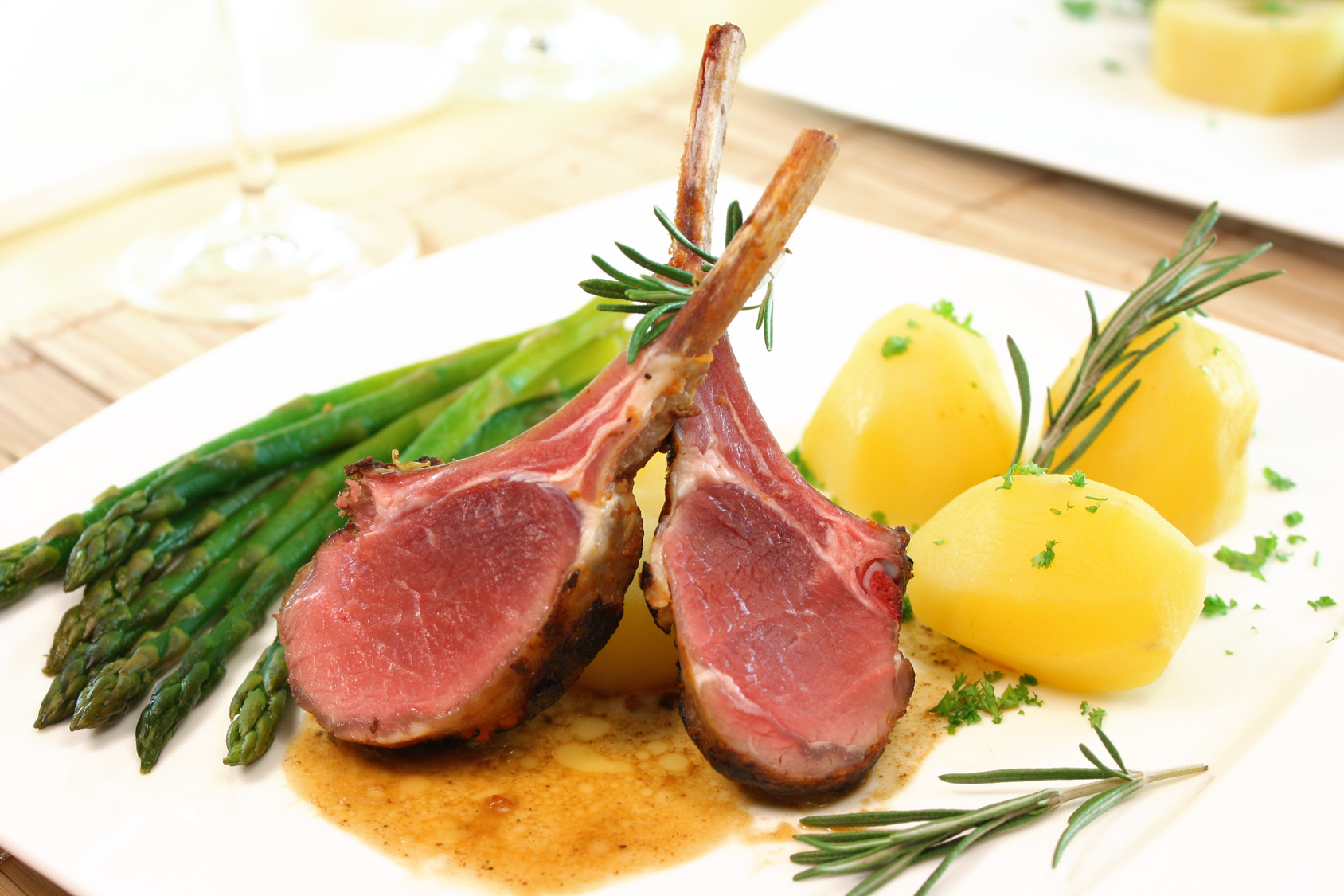 Agneau aux asperges - France Lait